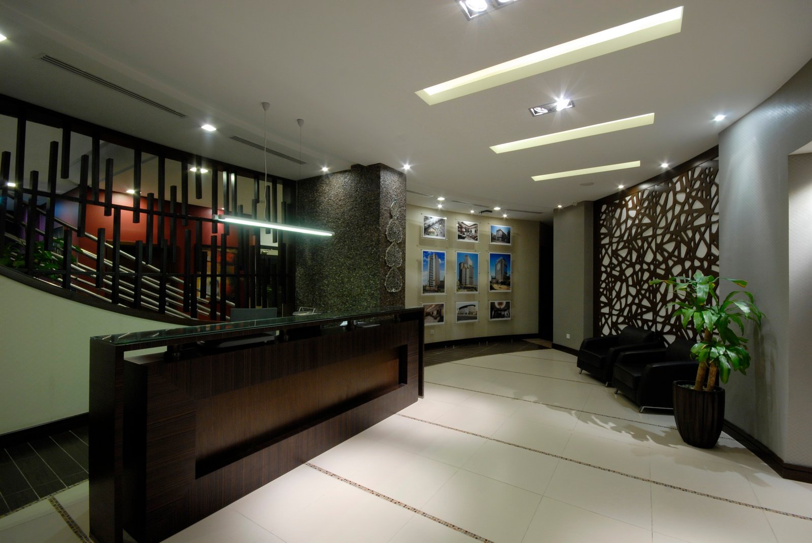 Al Noor Center | Premier Commercial Project by REC